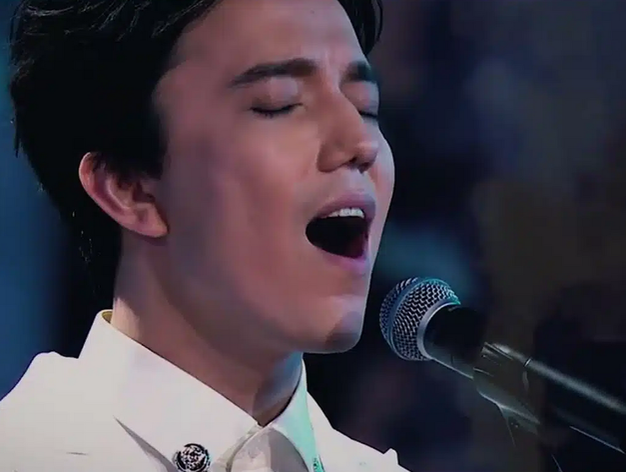 Dimash Qudaibergen, el musulmán que te hará tocar el cielo ... Dimash Qudaibergen, el musulmán que te hará tocar el cielo ...